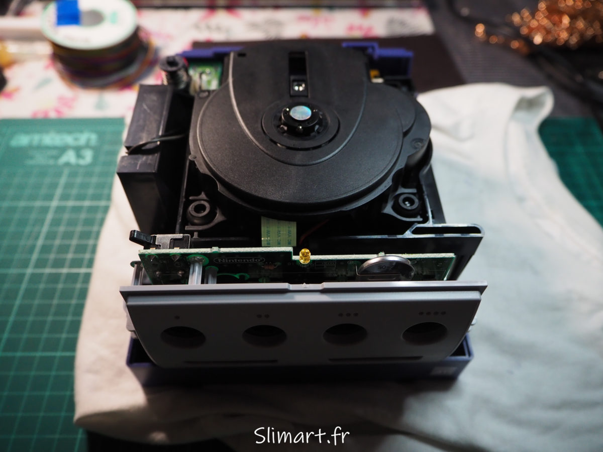 Gamecube, puce Xeno, SWISS et SD2SP2 - Slimart